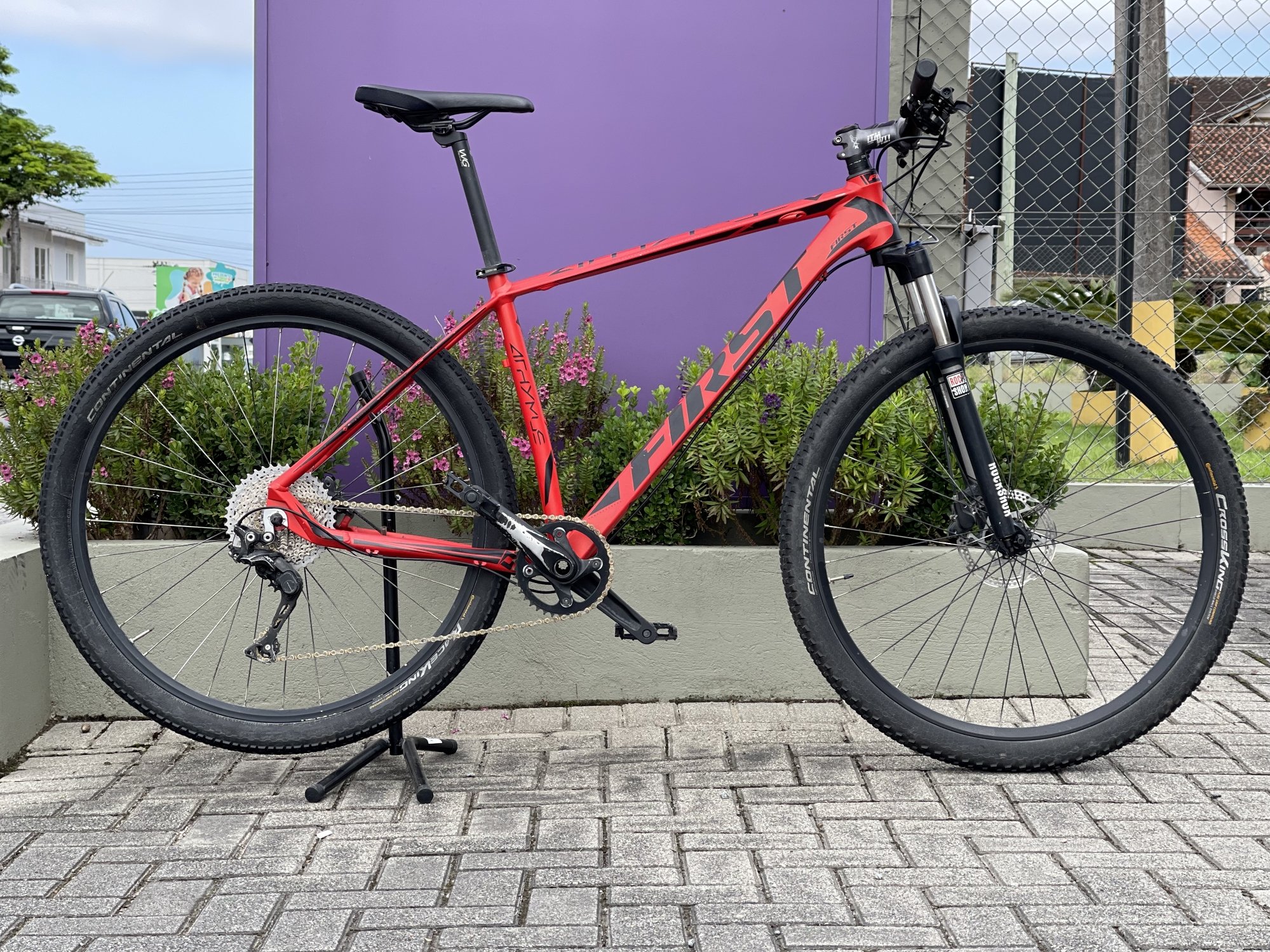 Bicicleta Usada Aro 29 First Athymus T11 T19 Vermelho/Preto